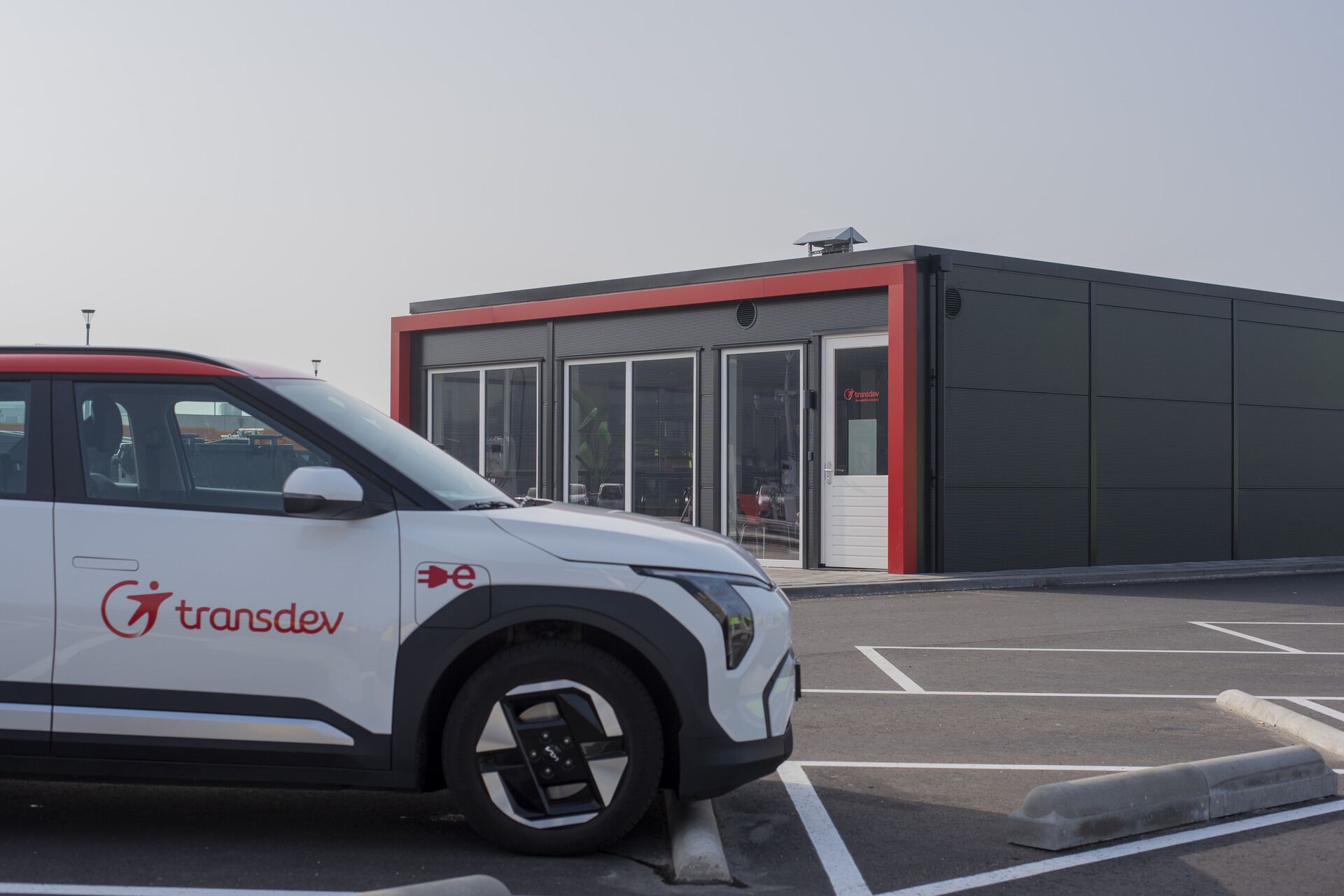 Modular office building for Transdev - Van den Nagel Modulaire Bouw